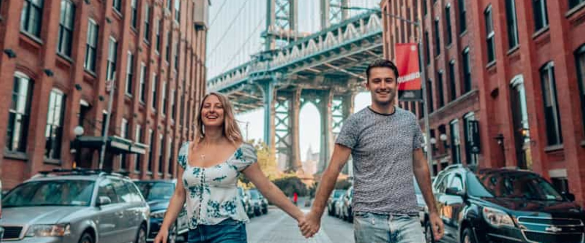 The Fascinating World of Brooklyn Bridge Backdrop Selfies